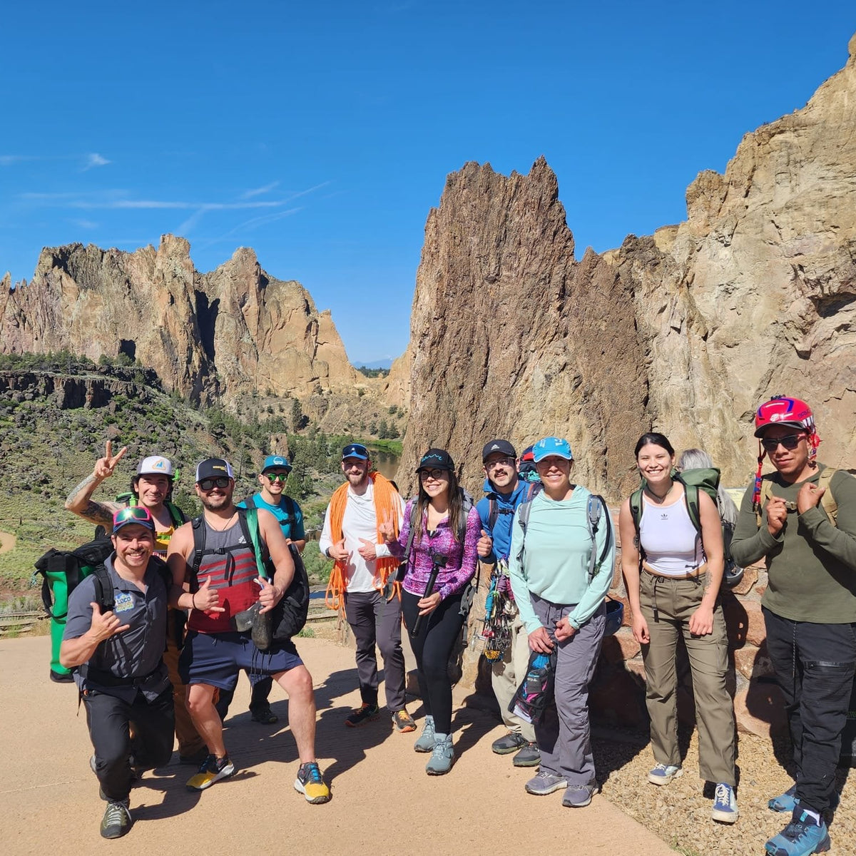 Smith Rock: Climbing the Grandeur of Nature – Loco por la Aventura